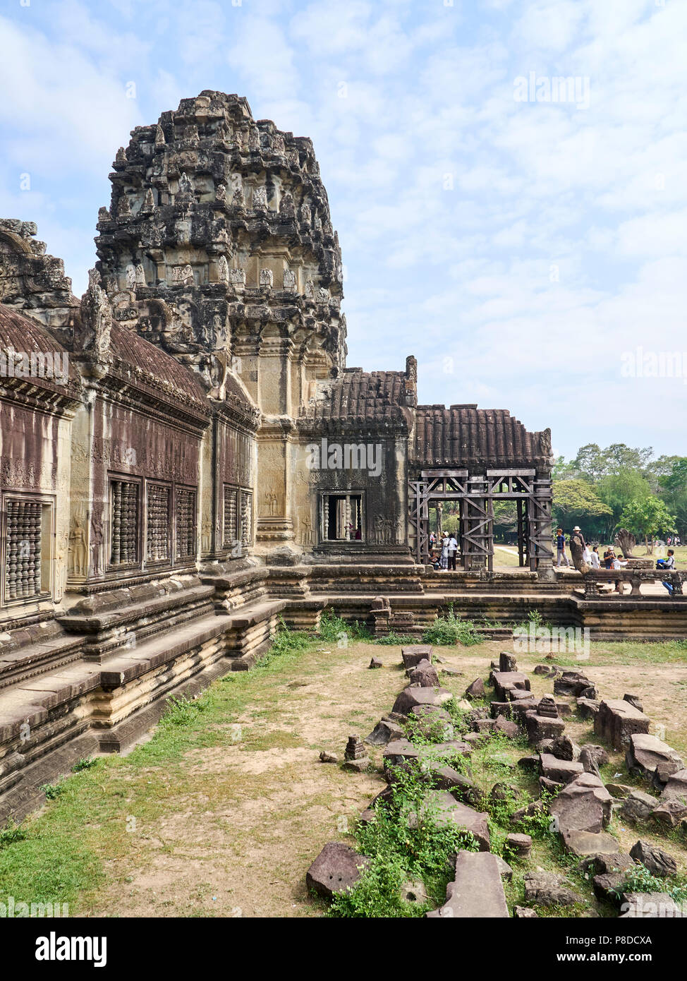 Construction of angkor wat temple hi-res stock photography and images ...
