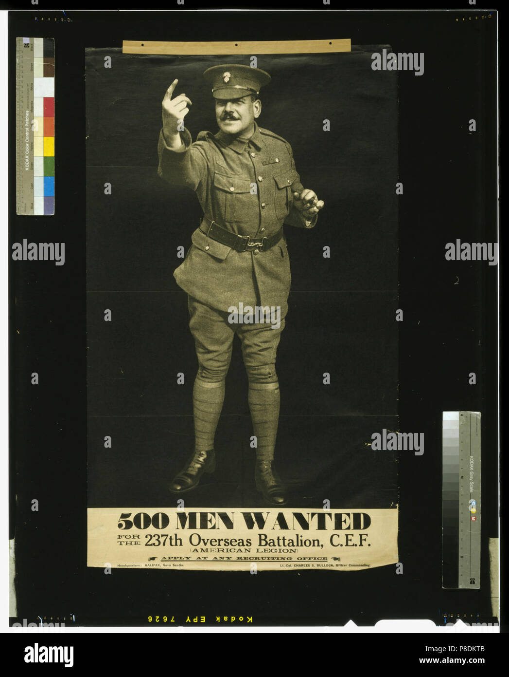 500 men hi-res stock photography and images - Alamy