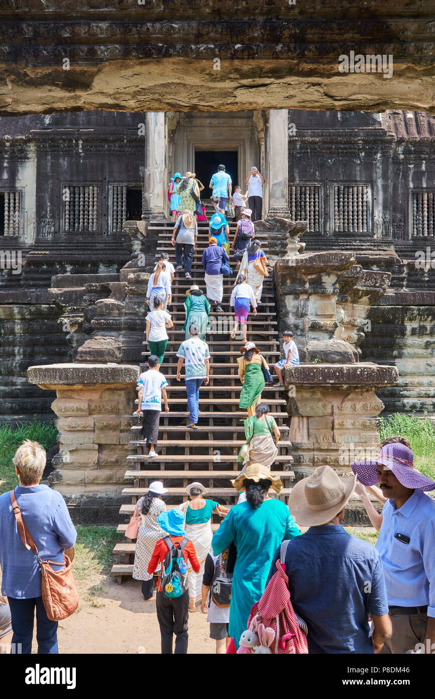 Tourism steps hi-res stock photography and images - Alamy