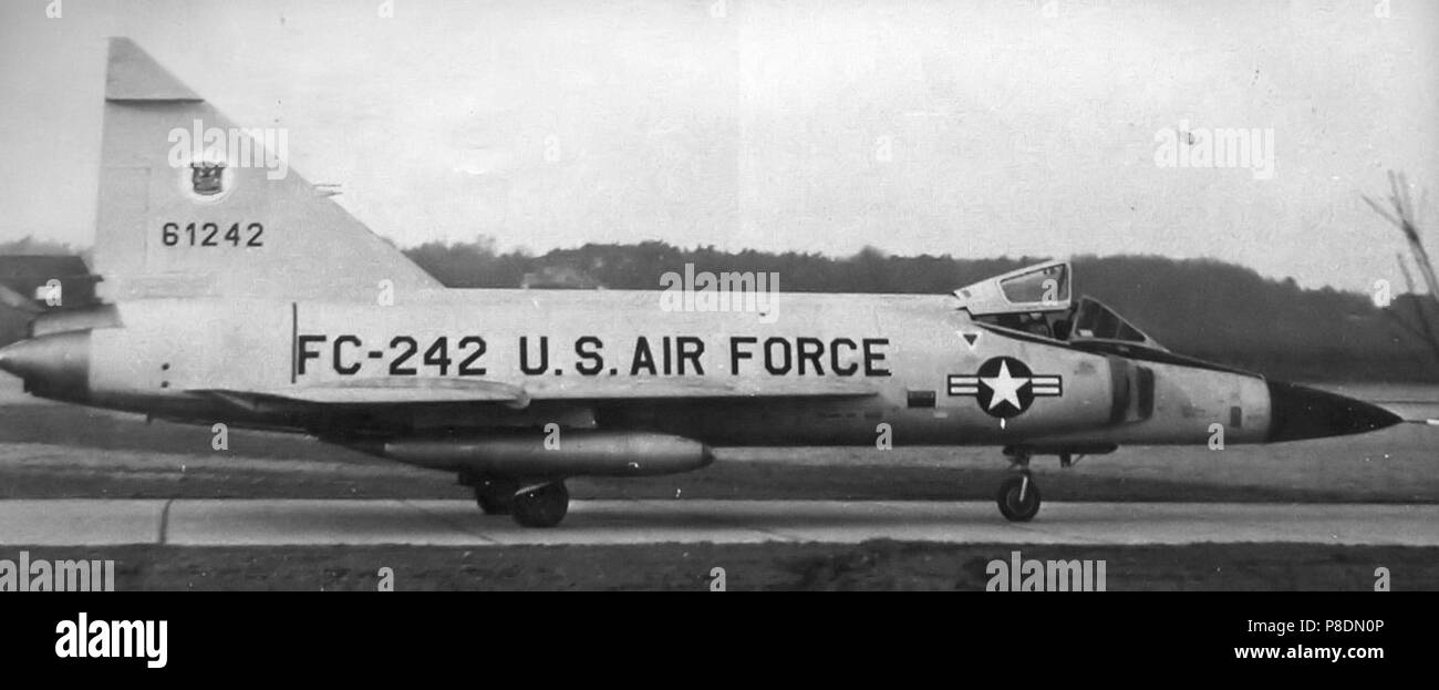 525th fighter squadron hi-res stock photography and images - Alamy