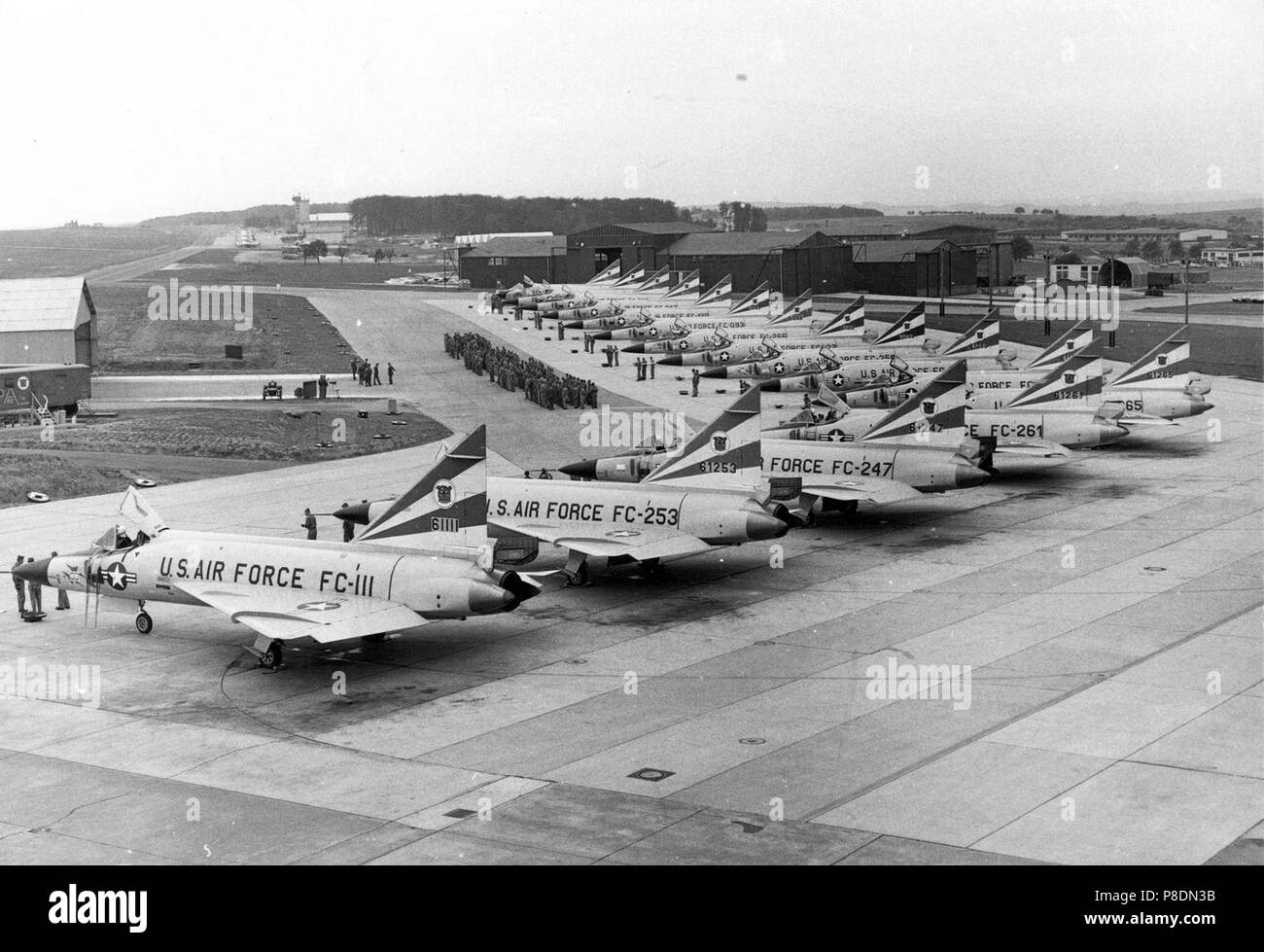 525th fighter squadron hi-res stock photography and images - Alamy