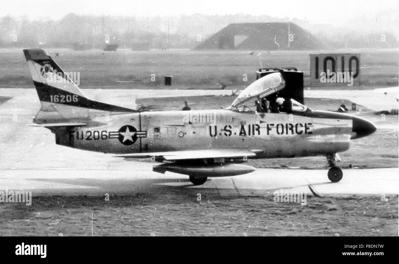 526th Fighter-Interceptor Squadron North American F-86D Sabre 51-6206 ...