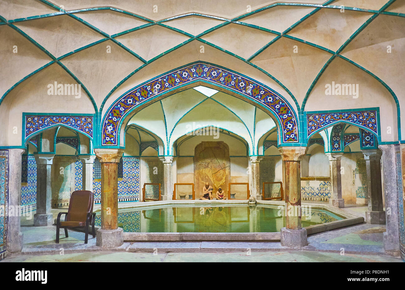 KERMAN, IRAN - OCTOBER 15, 2017: Octagonal swimming pool of Hammam-e ...