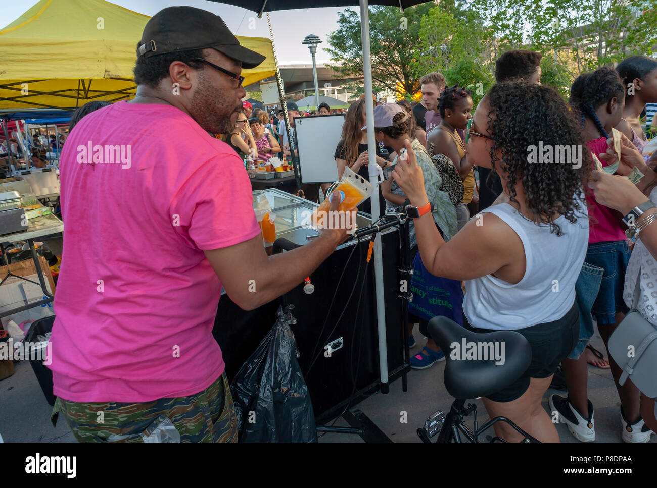 Foodies flock to the opening evening of the Bronx Night Market in ...