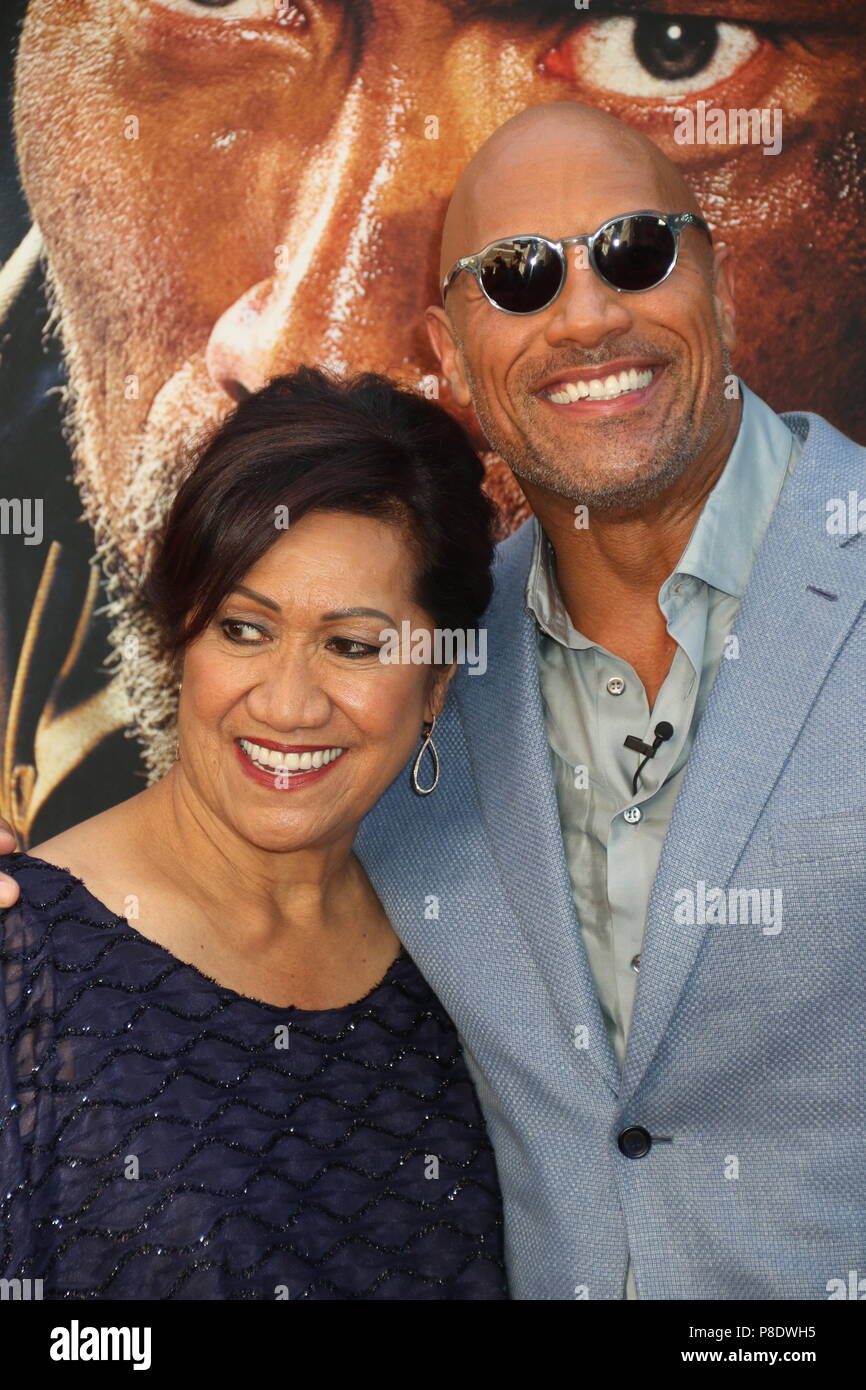 Dwayne Johnson & Skyscraper premeire mother Ata Johnson 7-10- 2018 ...