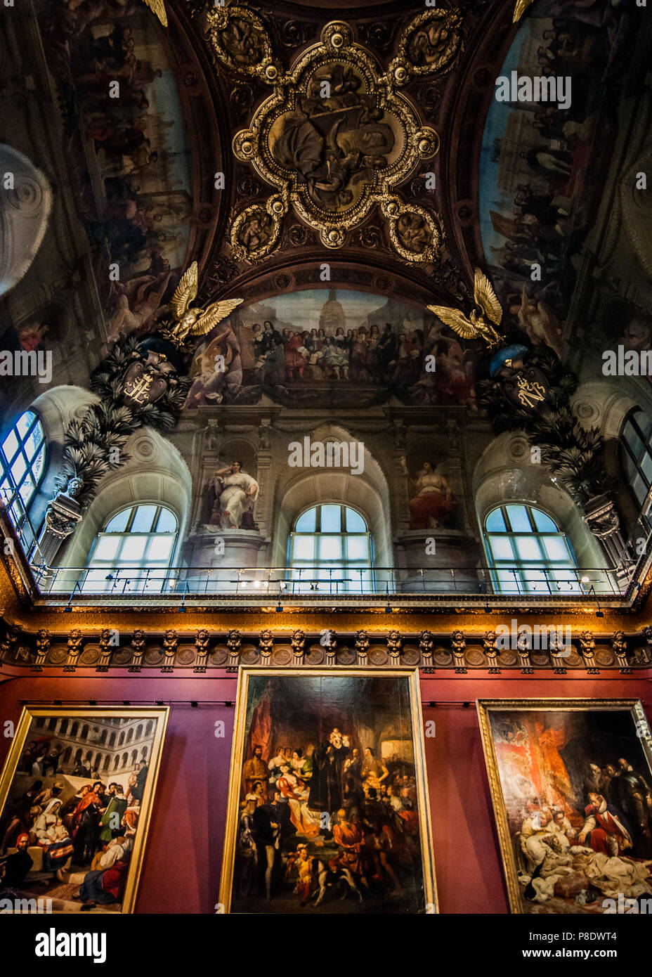 Inside glass pyramid louvre museum hi-res stock photography and images ...
