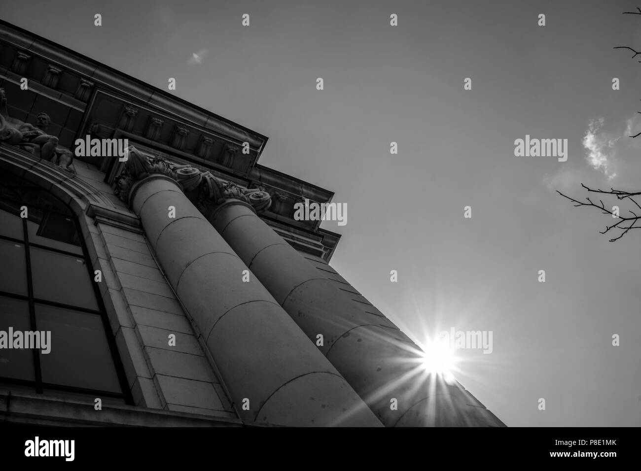 Diffraction white light hi-res stock photography and images - Alamy