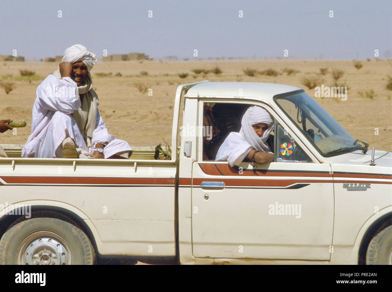 Northern Sudan, a car in desert north of Khartoum Stock Photo - Alamy