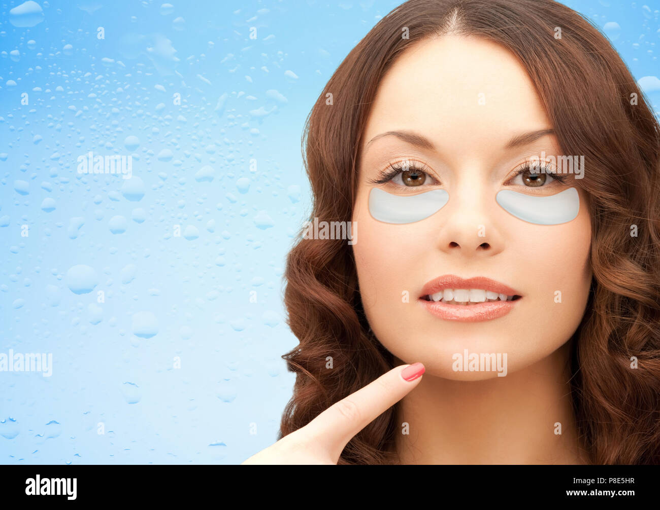 Under eye hi-res stock photography and images - Alamy