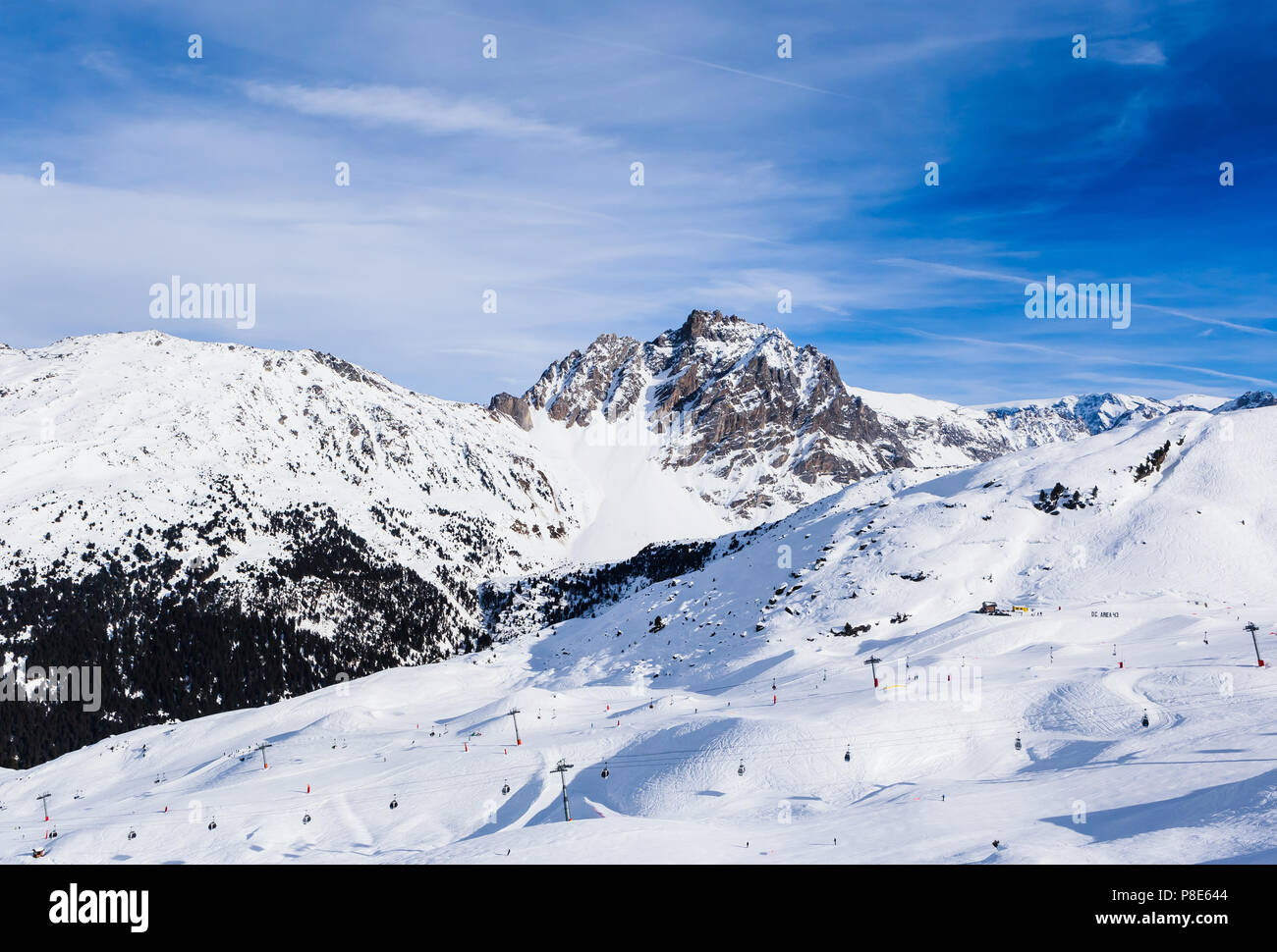 Ski resort fencing hi-res stock photography and images - Alamy