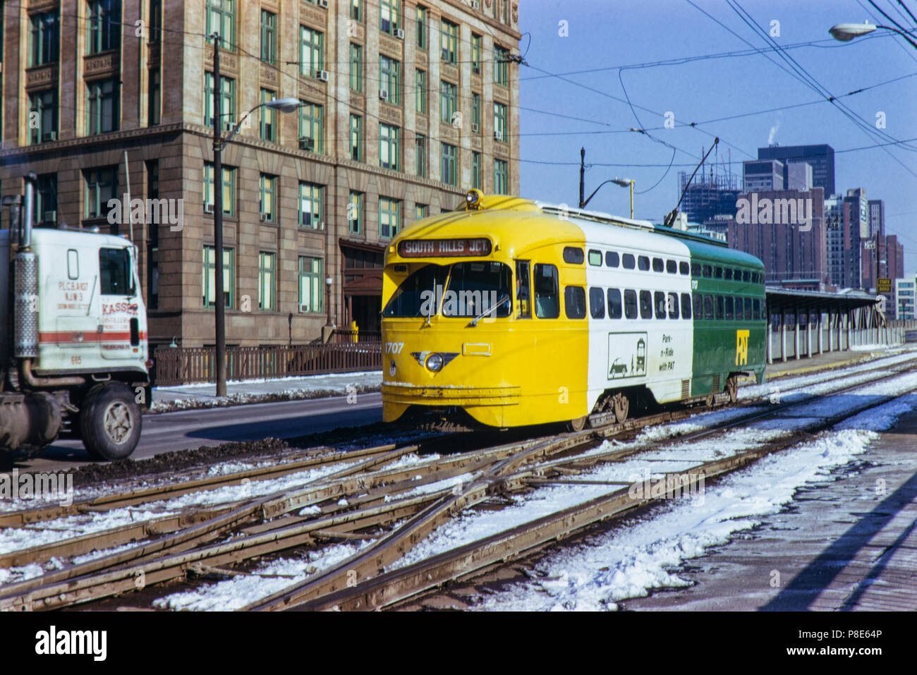 Bus passengers 1970s hi-res stock photography and images - Alamy