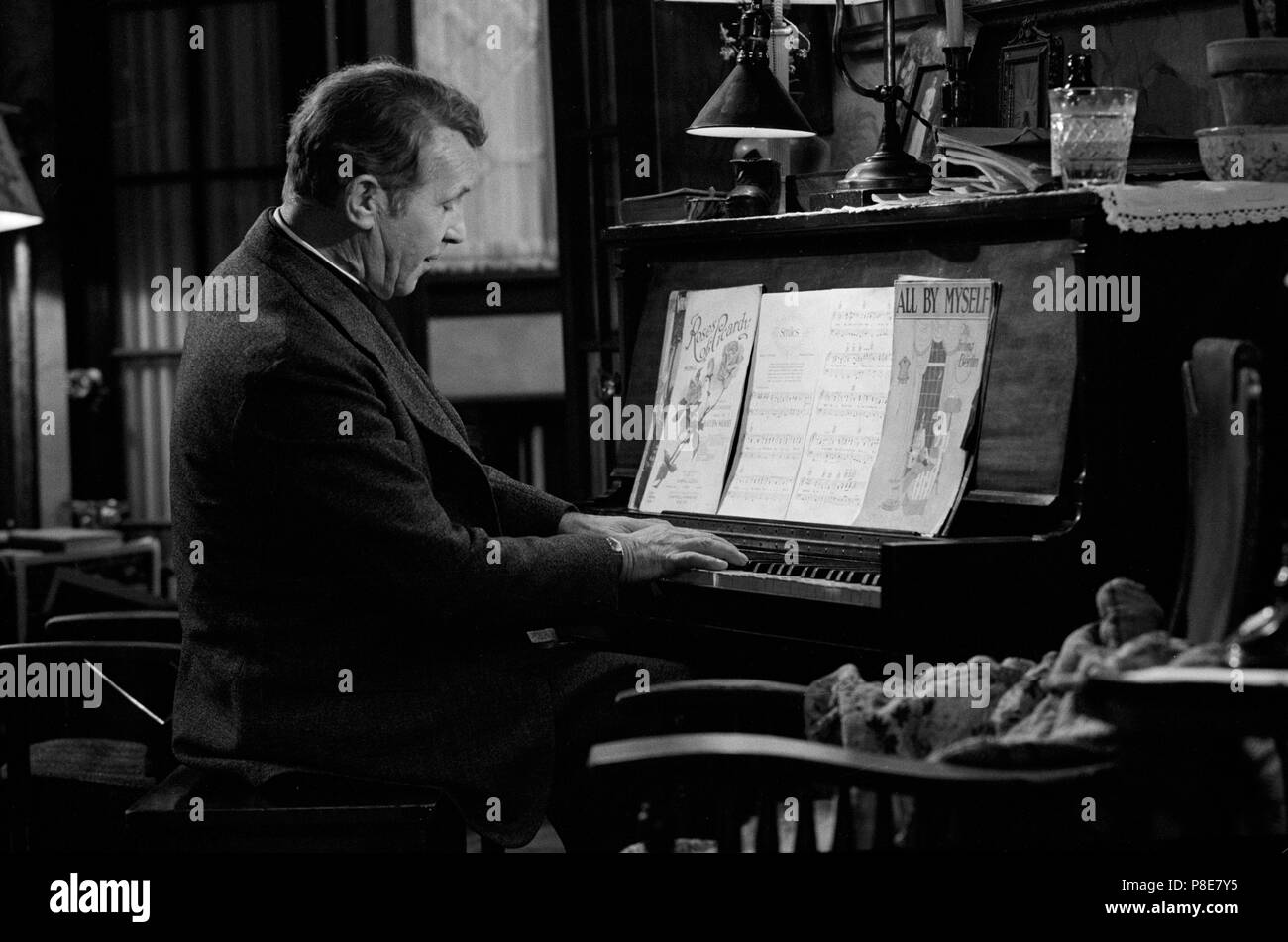 1982 movies Black and White Stock Photos & Images - Alamy
