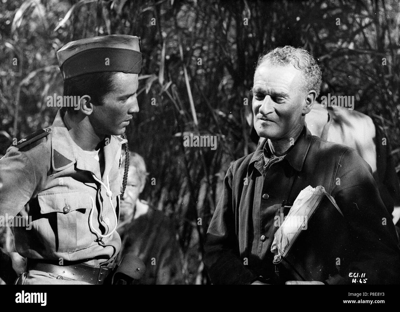 Guns of Darkness (1962) Antonio Molino Rojo, Film Director Anthony ...