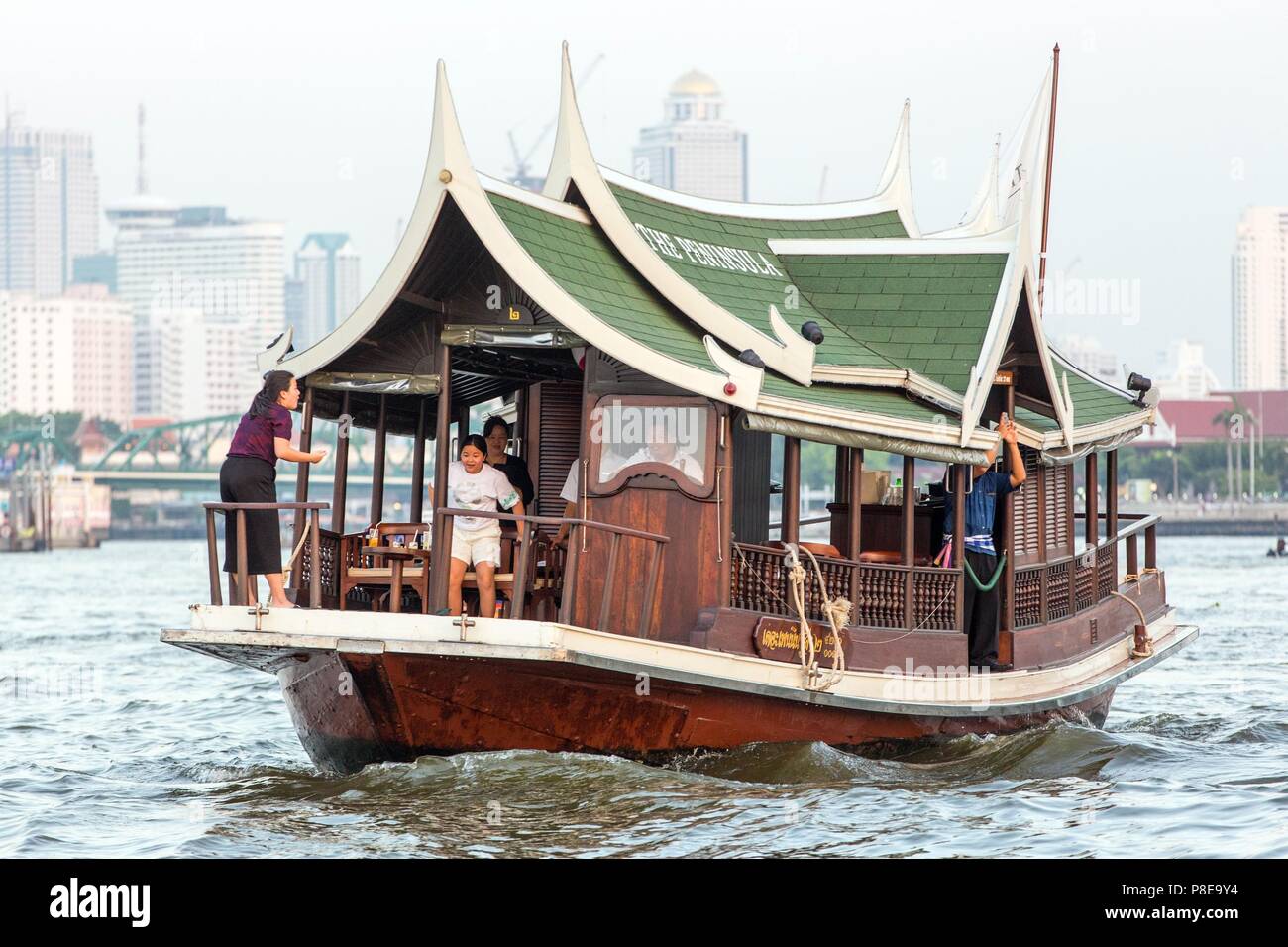 TOURIST ACTIVITY, BANGKOK, THAILAND, ASIA Stock Photo - Alamy