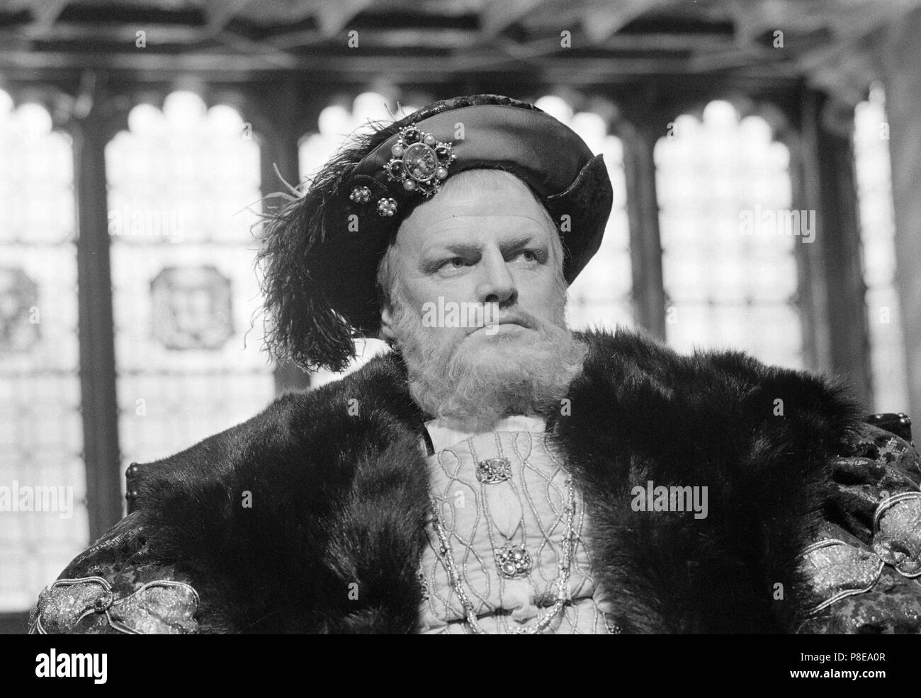 Keith michell hi-res stock photography and images - Alamy