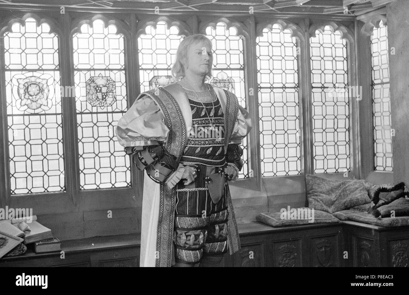 Henry VIII and his 6 wives (1972) Keith Michell, Date: 1972 Stock Photo ...