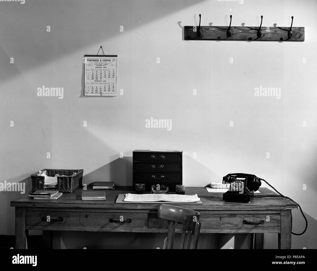 1940s movie set hi-res stock photography and images - Alamy