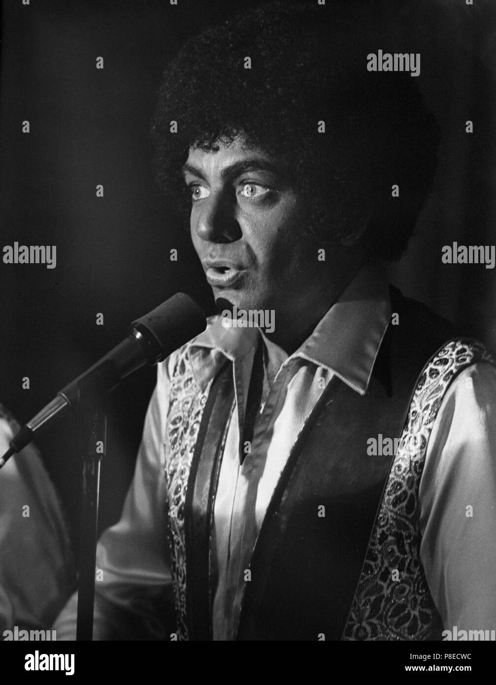 The Jazz Singer (1980) Neil Diamond, Date: 1980 Stock Photo - Alamy