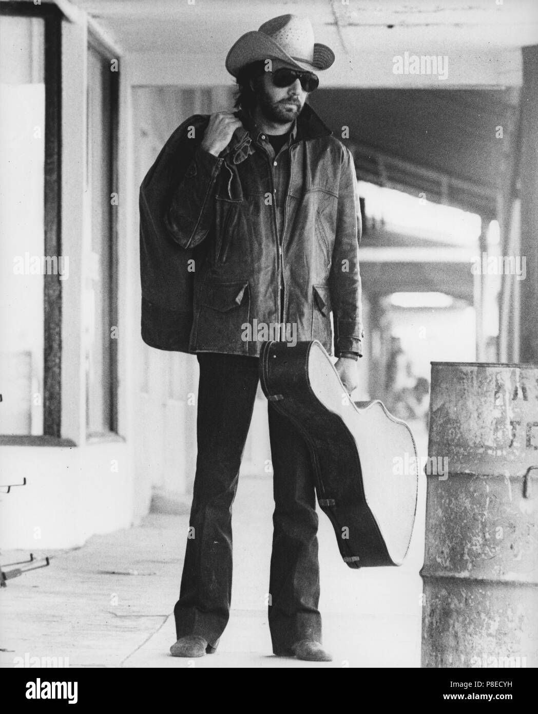 Singer neil diamond Black and White Stock Photos & Images - Alamy