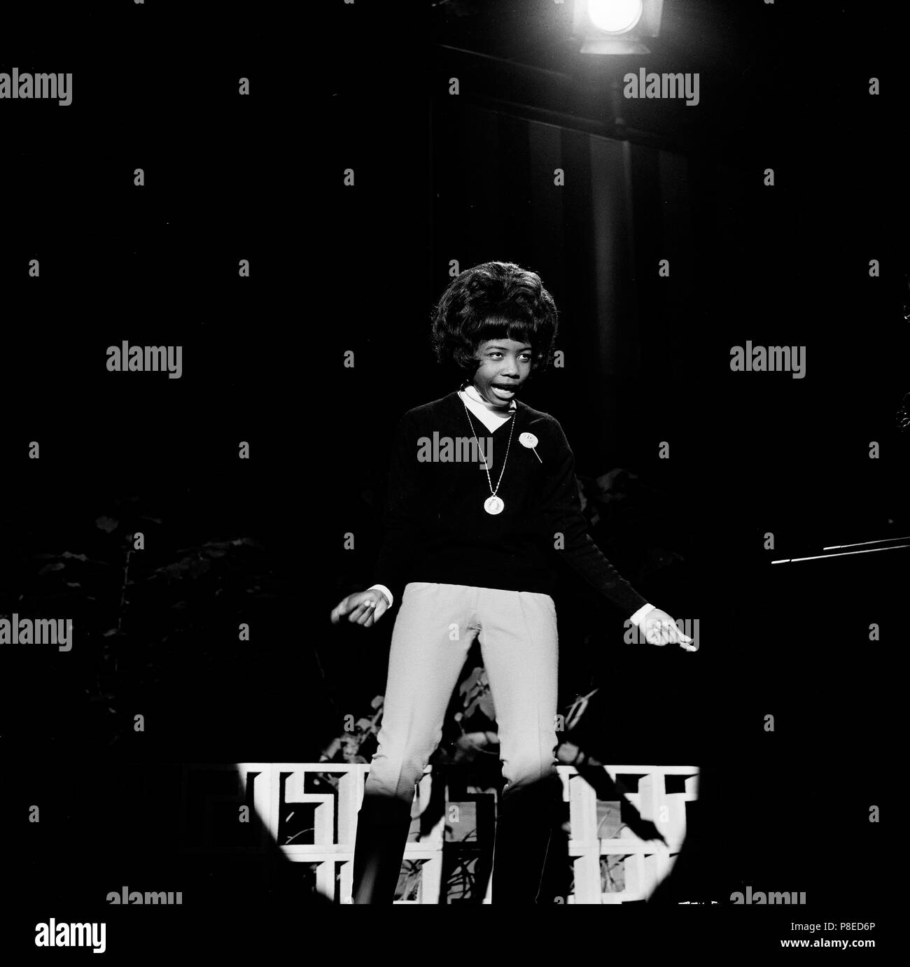 Millie small hi-res stock photography and images - Alamy