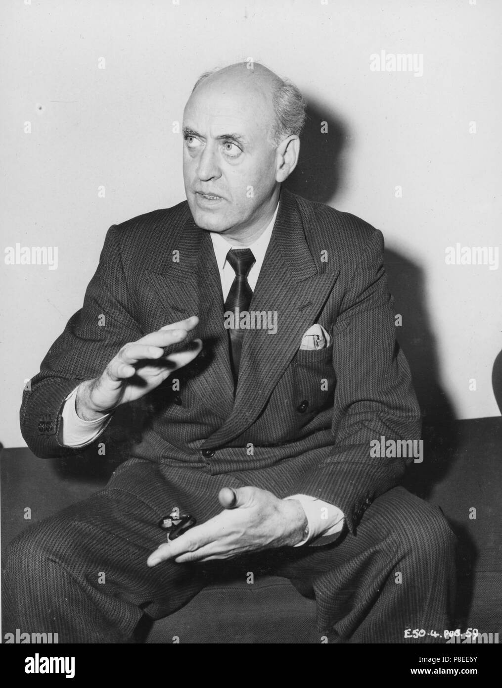 Alastair Sim Black and White Stock Photos & Images - Alamy