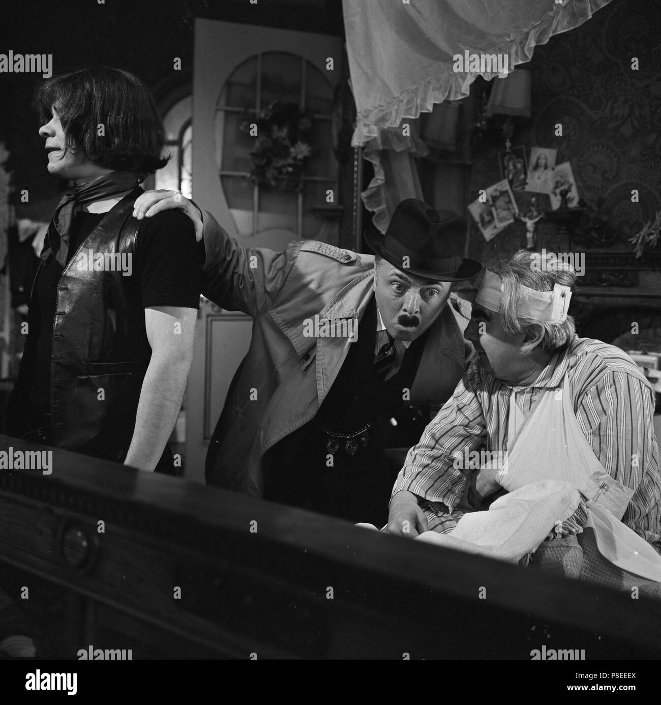 Loot 1970 roy holder hi-res stock photography and images - Alamy