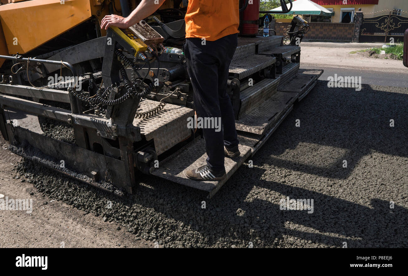 Asphalt placing machine hi-res stock photography and images - Alamy