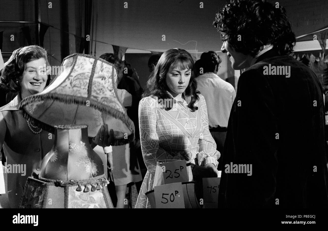 The Lovers (1973) Paula Wilcox, Joan Scott, Date: 1973 Stock Photo - Alamy