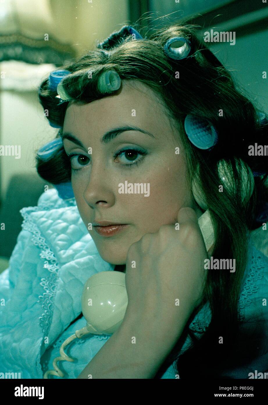 Paula wilcox 70s hi-res stock photography and images - Alamy
