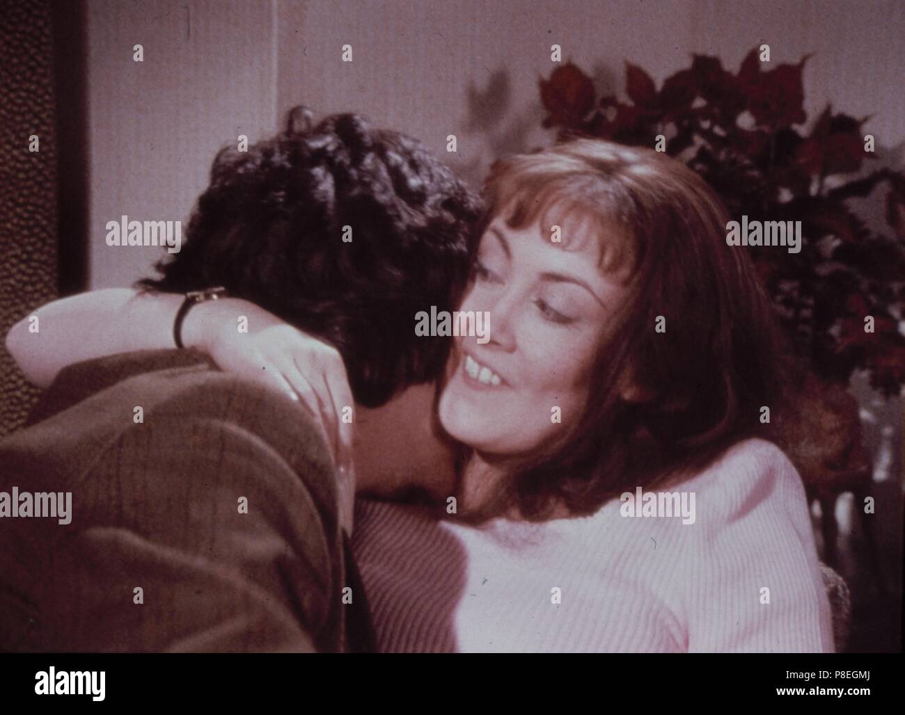 The Lovers (1973) Paula Wilcox, Richard Beckinsale, Date: 1973 Stock Photo - Alamy