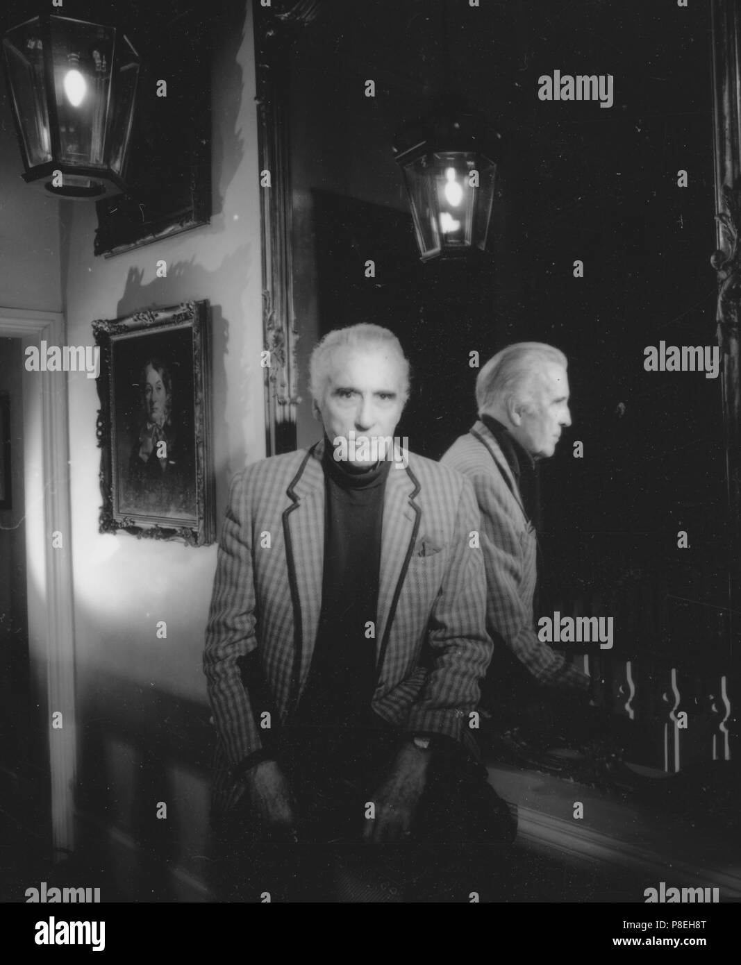 Christopher lee and actor hi-res stock photography and images - Alamy