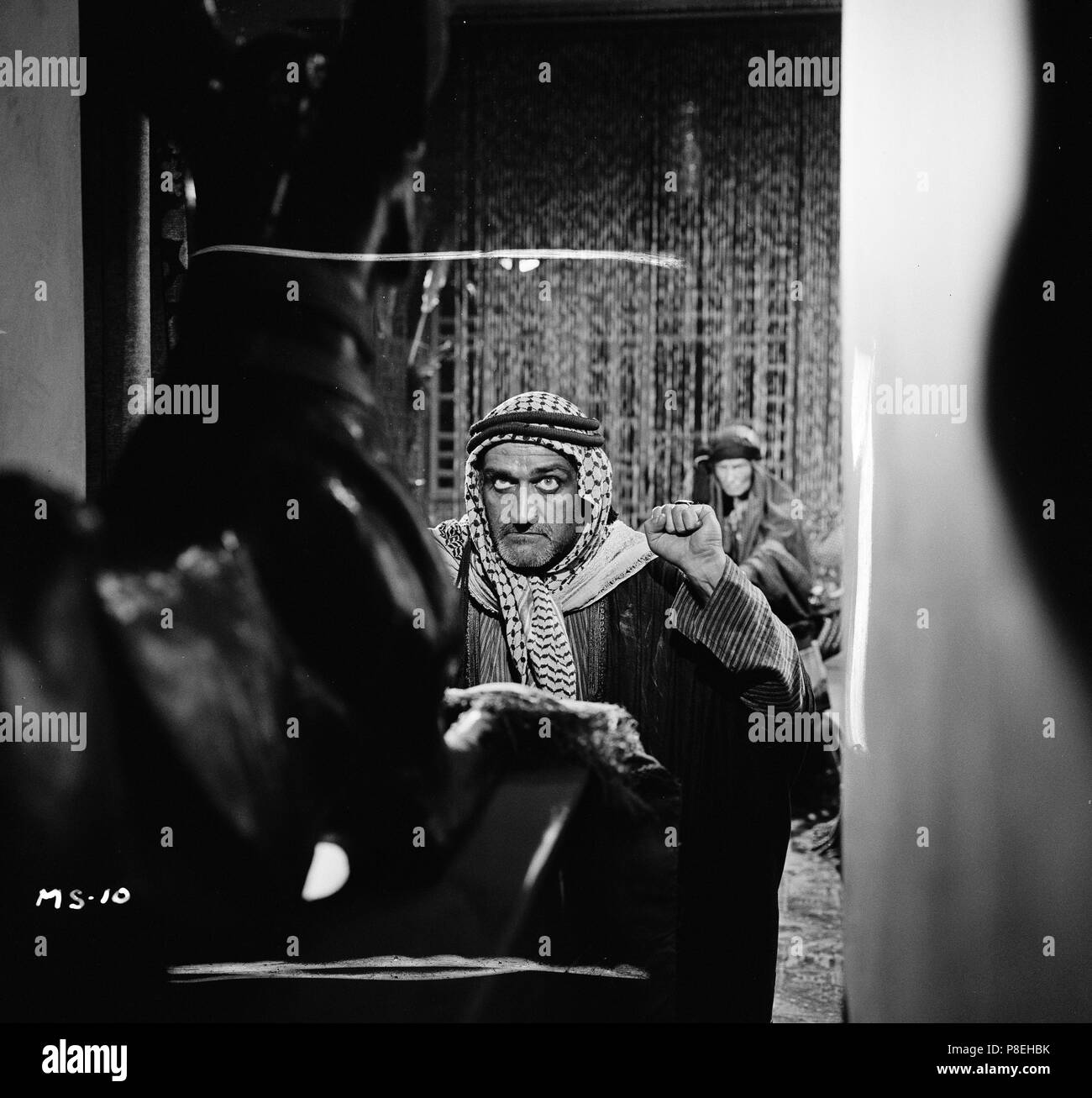 The mummys shroud 1967 roger delgado hi-res stock photography and ...