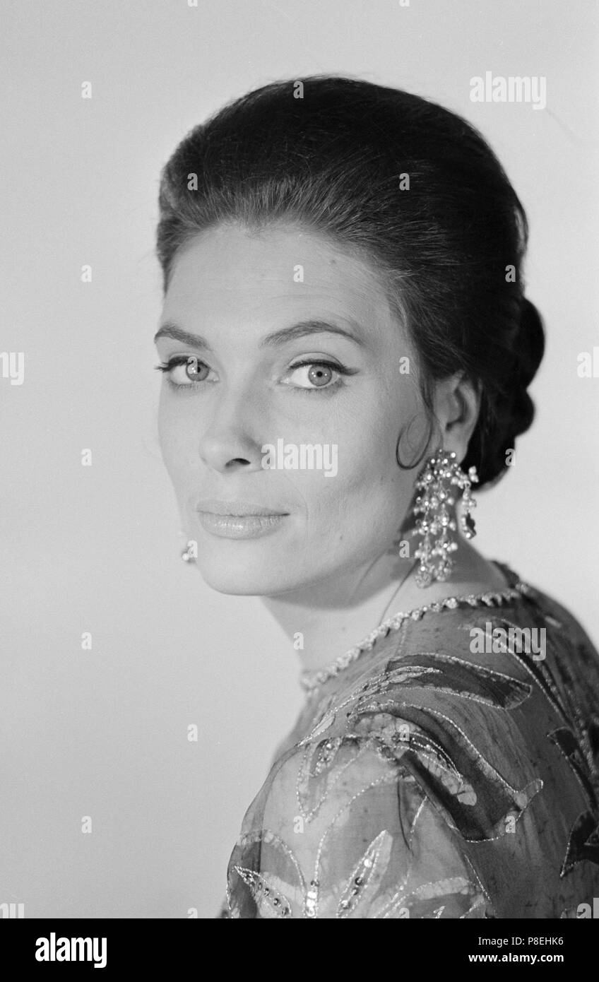 The Man who Haunted Himself (1970) Hildegard Neil, Date: 1970 Stock ...