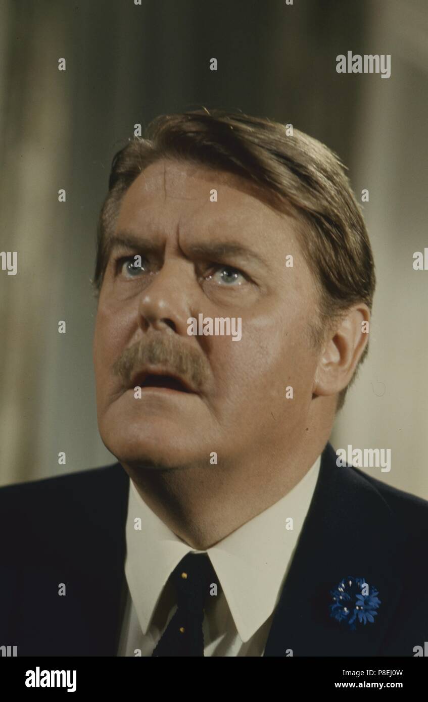 The man who haunted himself 1970 thorley walters hi-res stock ...