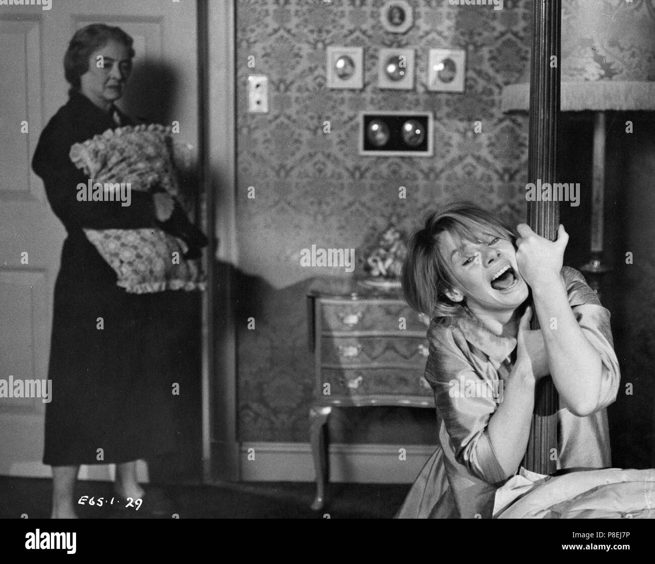 The Nanny (1965) Bette Davis, Jill Bennett, Date: 1965 Stock Photo - Alamy