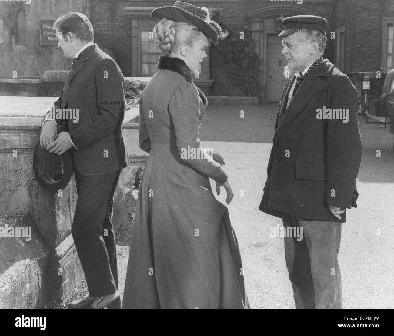 The Reptile (1966) Jennifer Daniel, Michael Ripper, Ray Barrett, Date ...