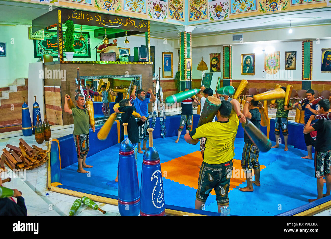 KERMAN, IRAN - OCTOBER 15, 2017: The sportsmen in training pit of ...