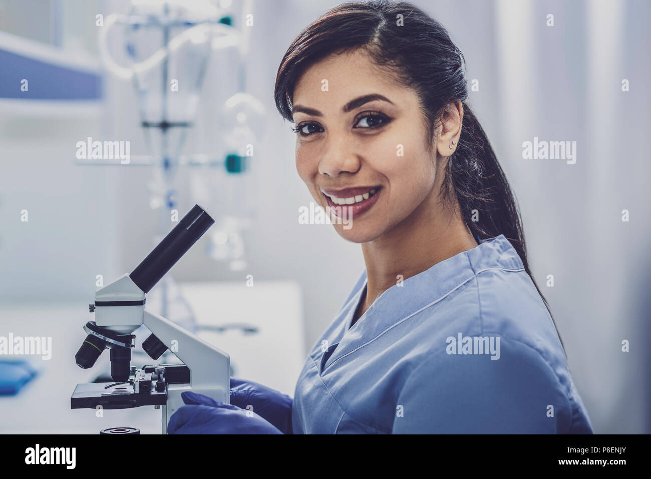 Bioengineer hi-res stock photography and images - Alamy