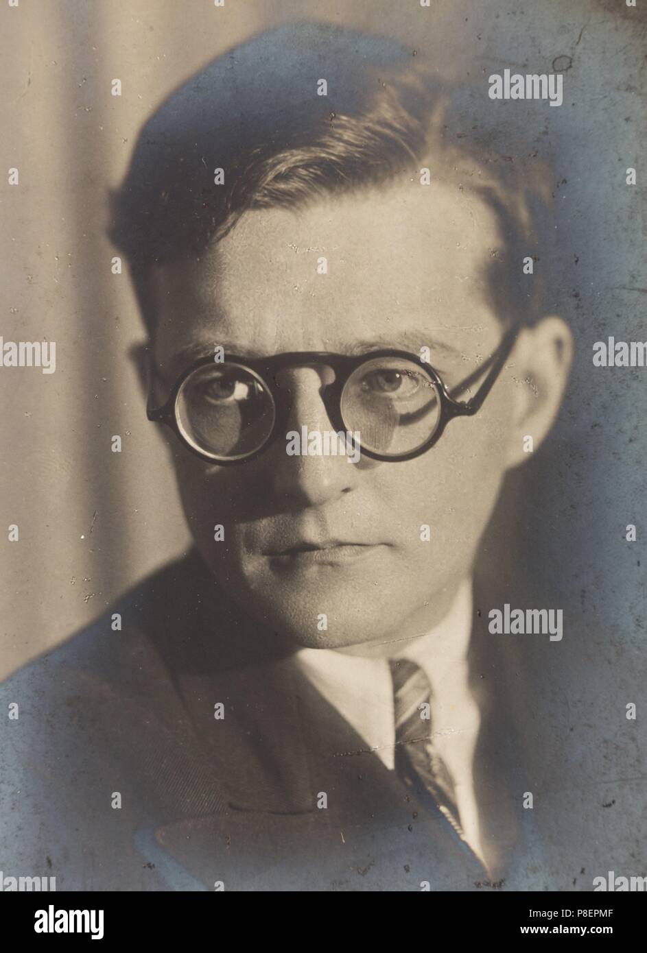 Shostakovich portrait hi-res stock photography and images - Alamy Shostakovich portrait hi-res stock photography and images - Alamy