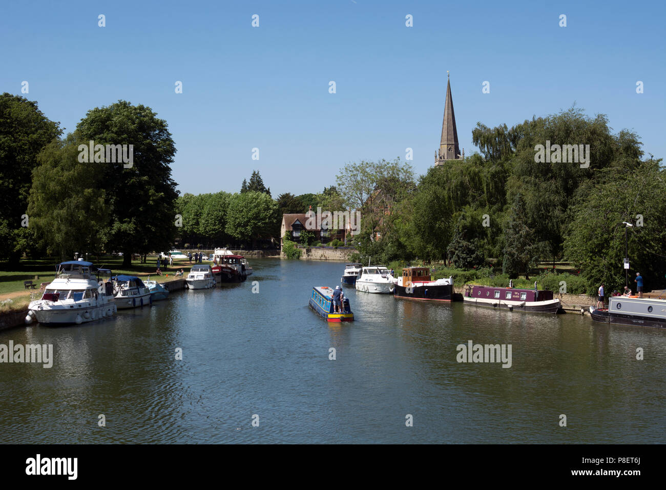 The River Thames from Abingdon Bridge in summer, Abingdon, Oxfordshire ...