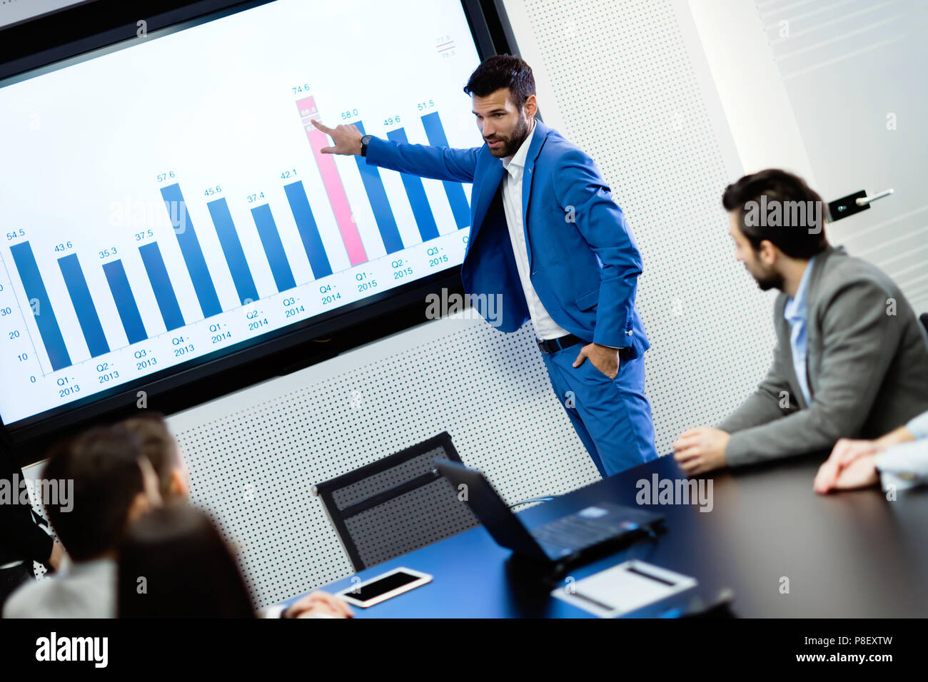 Leader lecture hi-res stock photography and images - Alamy