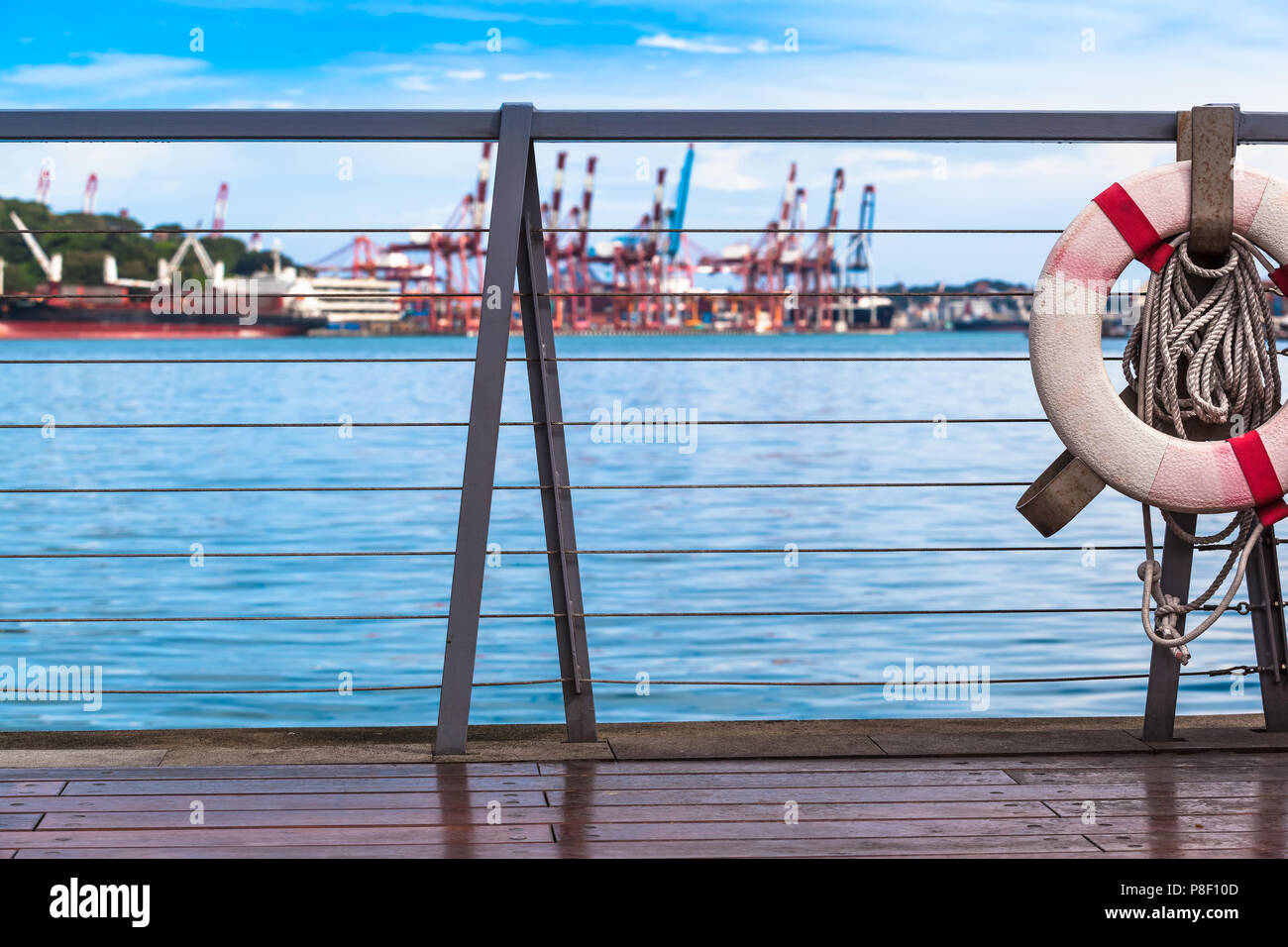 Safety railing hi-res stock photography and images - Alamy