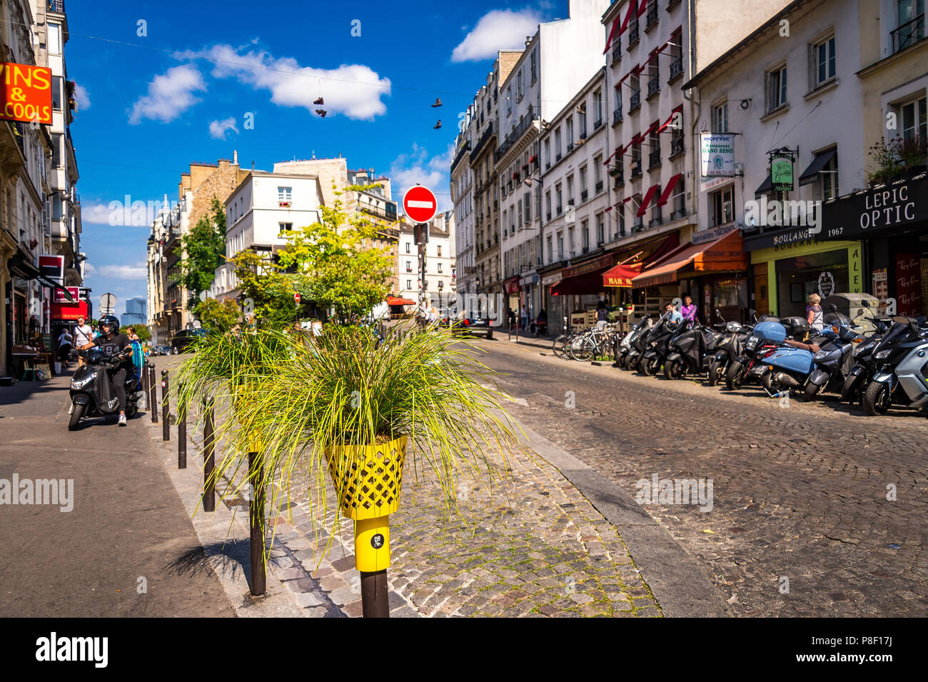 The cobblestone streets of Montmartre in Paris, France Stock Photo - Alamy