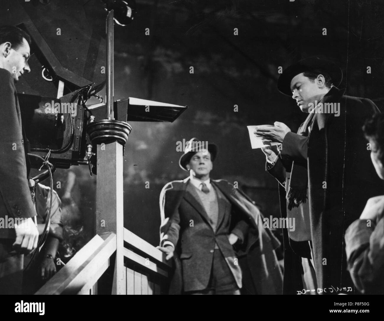 The Third Man (1949) Orson Welles, Joseph Cotten, Hedwig Bleibtreu ...