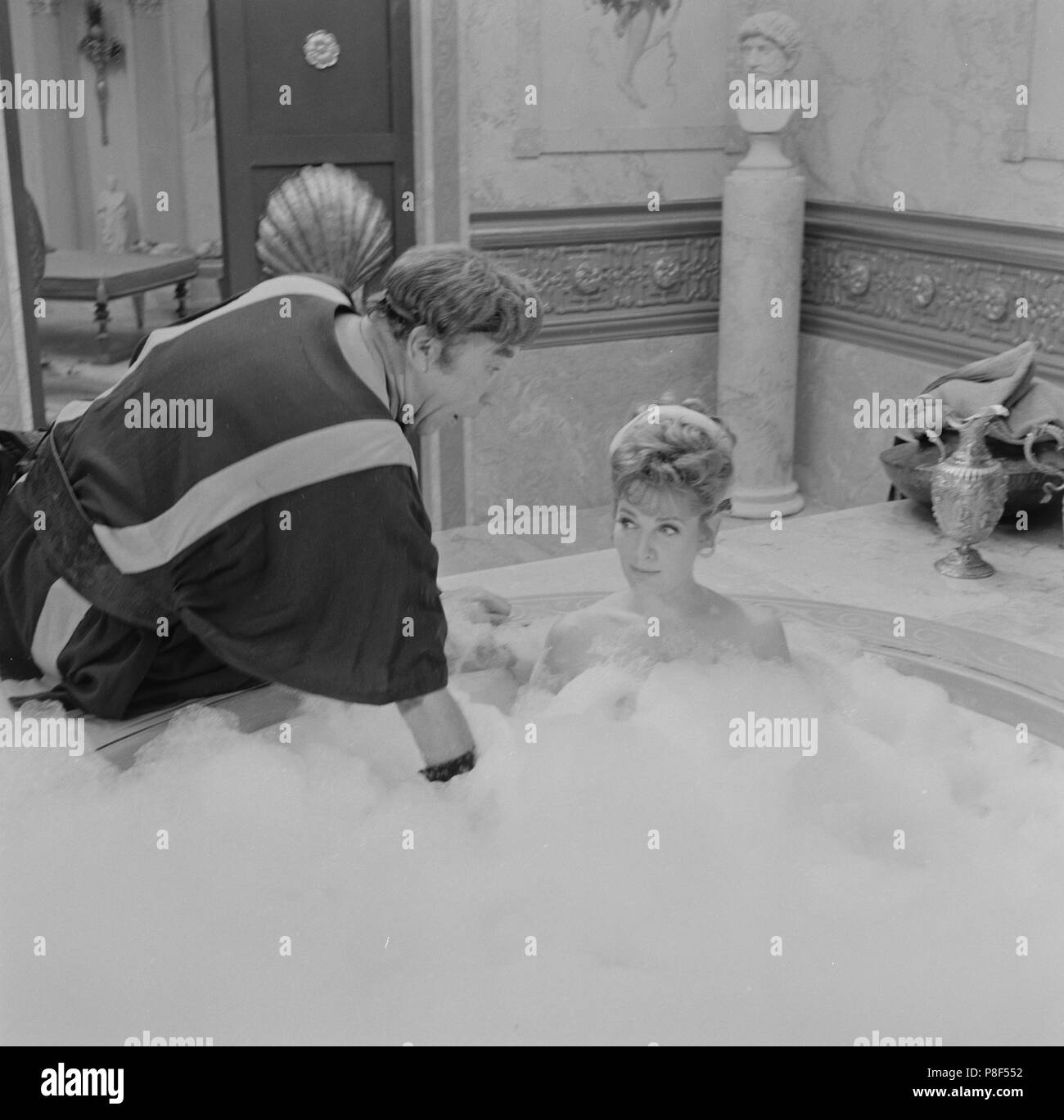 Barbara murray Black and White Stock Photos & Images - Alamy