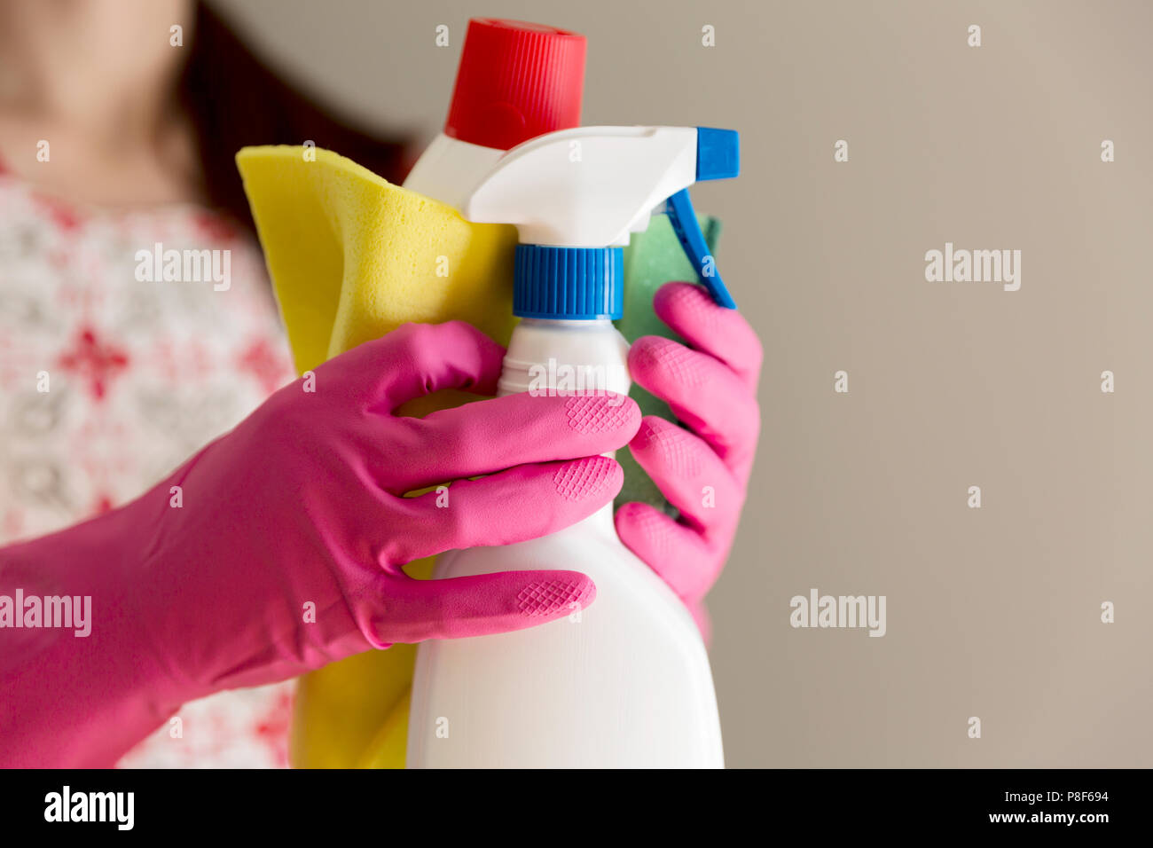 Household items washing up hi-res stock photography and images - Alamy