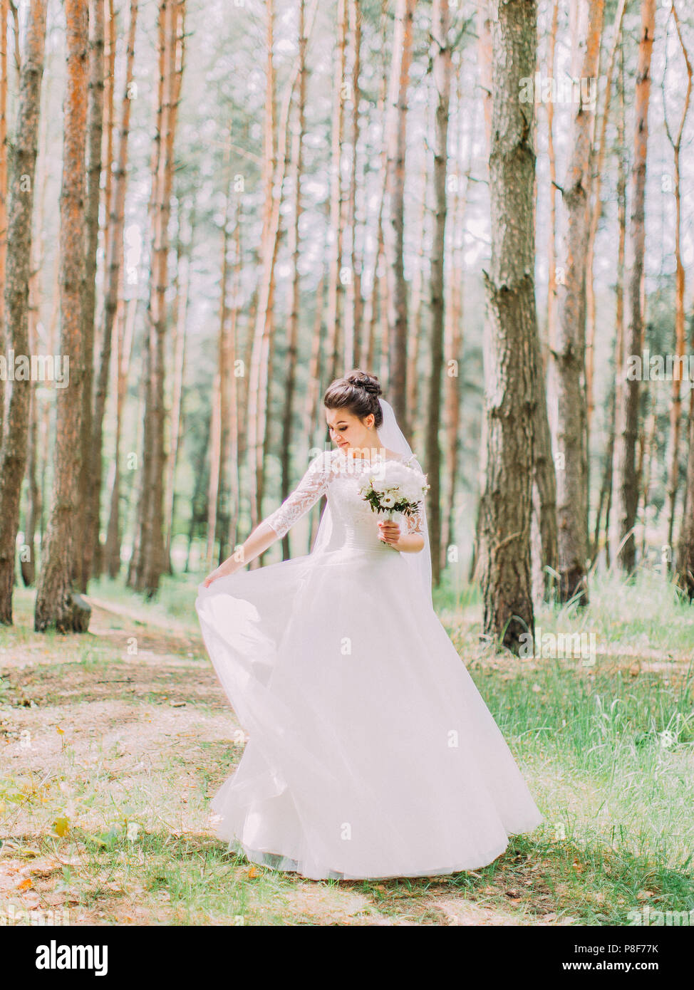 Beautiful stylish location wedding hi-res stock photography and images ...
