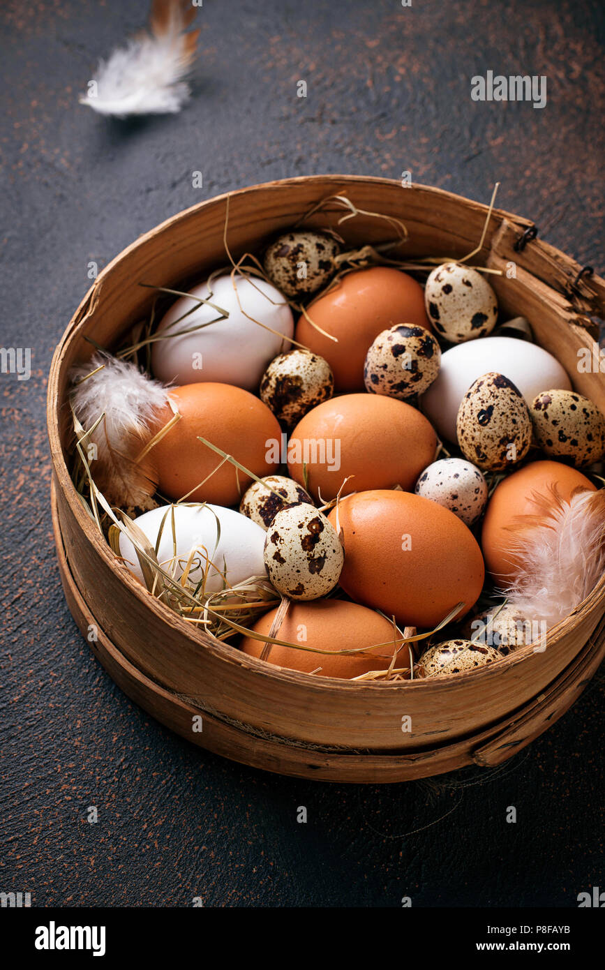 Straw sieve hi-res stock photography and images - Alamy