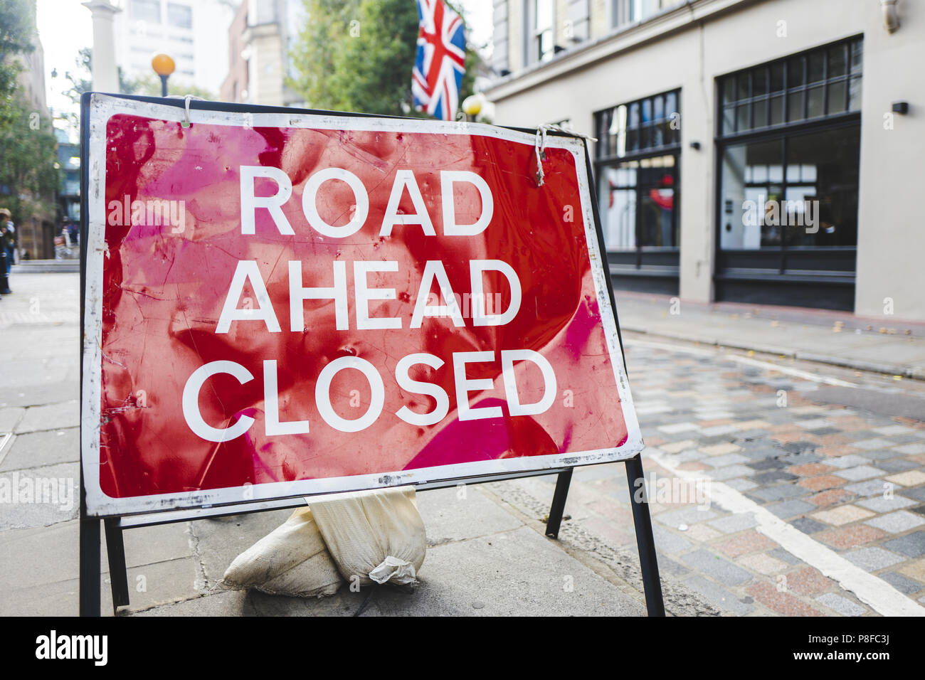 Pavement Closed Sign High Resolution Stock Photography and Images - Alamy