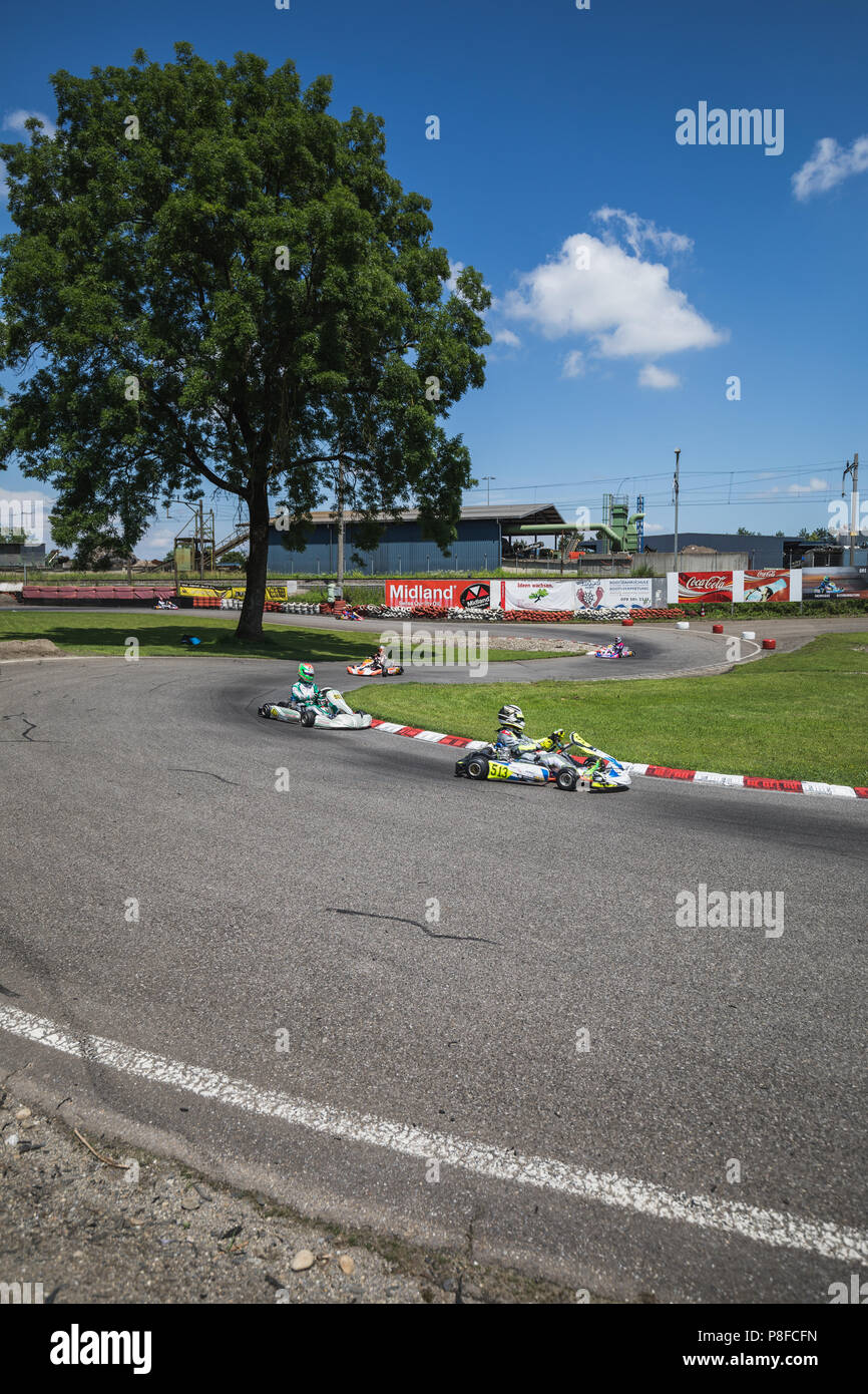 Senior car racer hi-res stock photography and images - Alamy